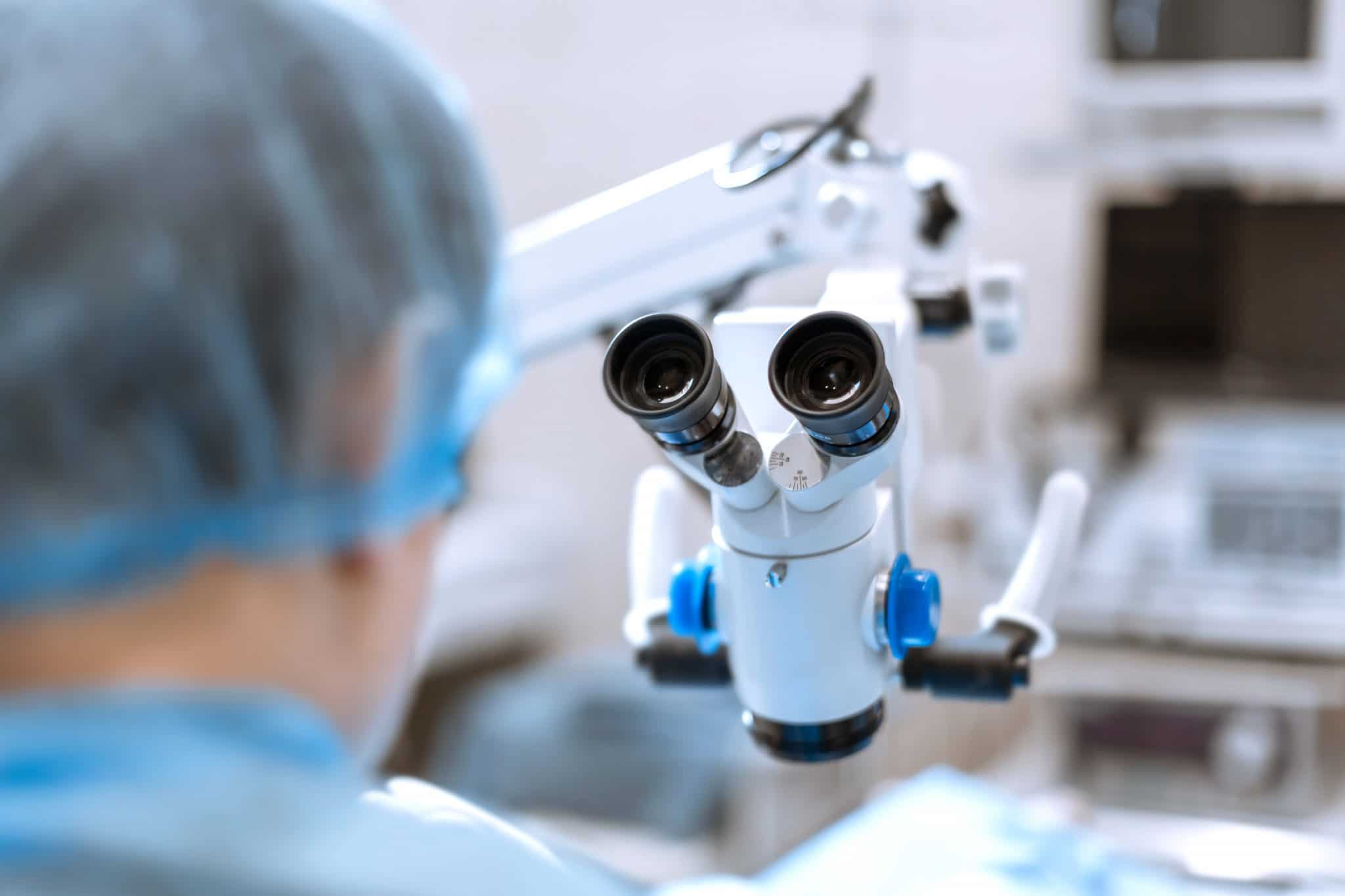 How Does Cataract Surgery Work? - Eye Center of Texas