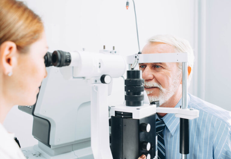 What You Need to Know About Premium Lens Implants for Cataract Surgery ...